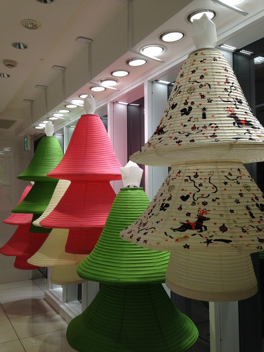 Transparent LCD Wall Display