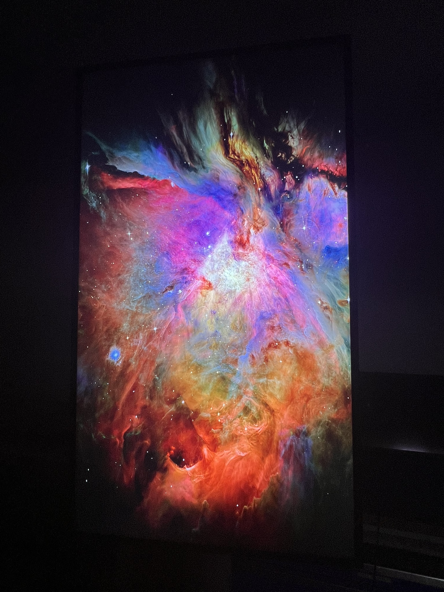 CDS High Bright Displays: Engineered to Shine