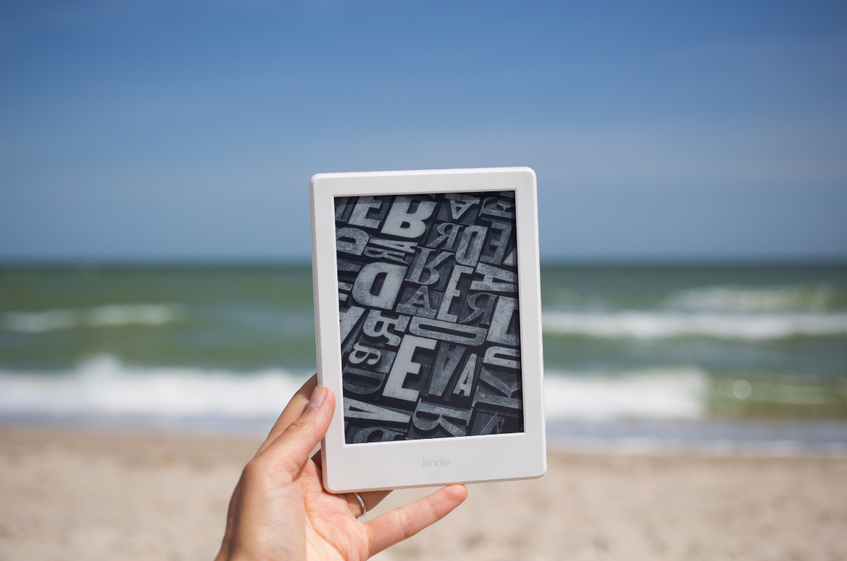 Low-Power Display Technologies: LCD, Electrophoretic, and more